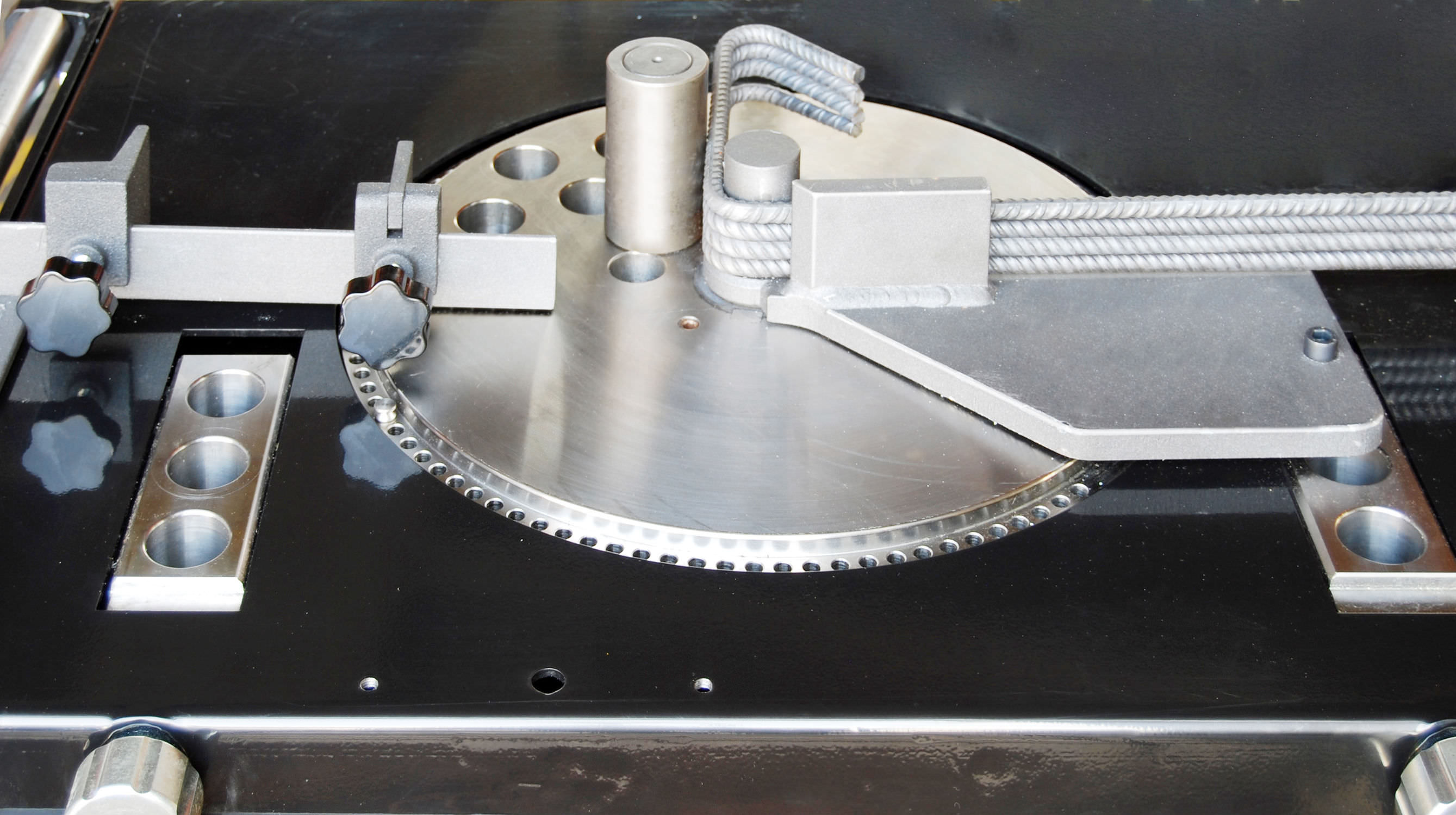 Cintreuse électrique / de fer à beton / automatique / de précision - PFT 32/26-N - TECMOR S.R.L ...