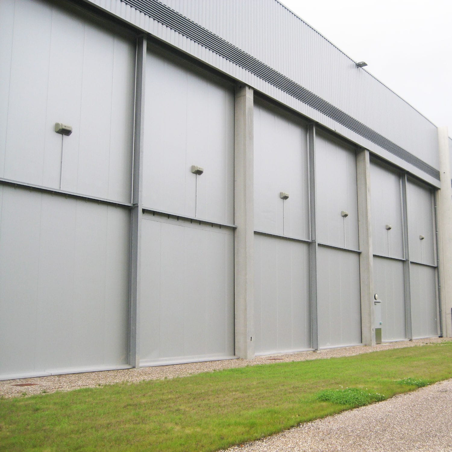 Panneau sandwich âme en mousse - LA - DAGARD - face en acier / pour conduit