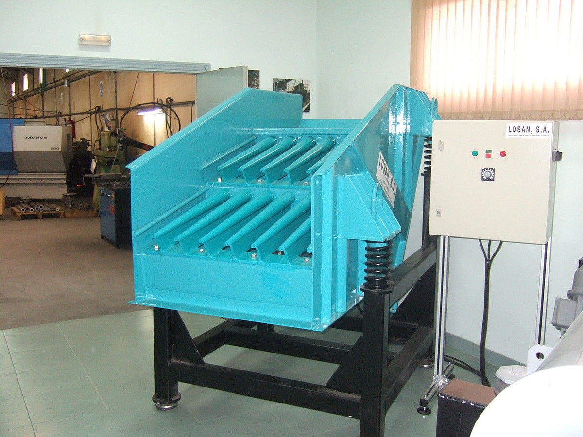 Crible vibrant - GRIZZLY - AViTEQ Vibrationstechnik GmbH - pour ...