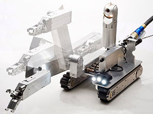 Robot d'inspection à chenilles - Versatrax 450™ - Inuktun InCommand ...