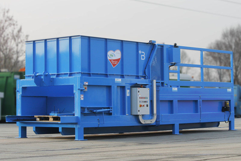 Compacteur de carton - B.T.E. SPA - papier / pour bouteilles en ...