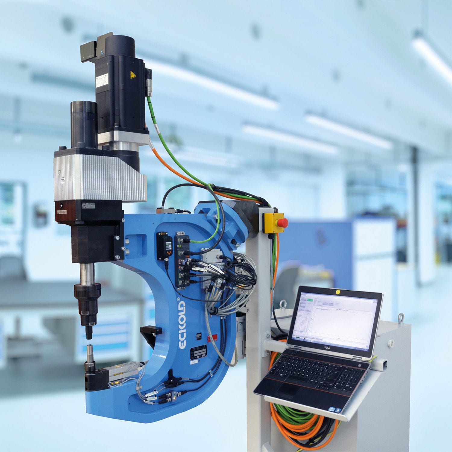 Machine de clinchage - ECKOLD technics GmbH & Co. KG