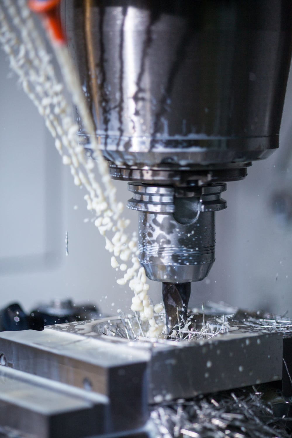 Huile lubrifiante / de coupe / de formage / pour métaux - AVILUB ...