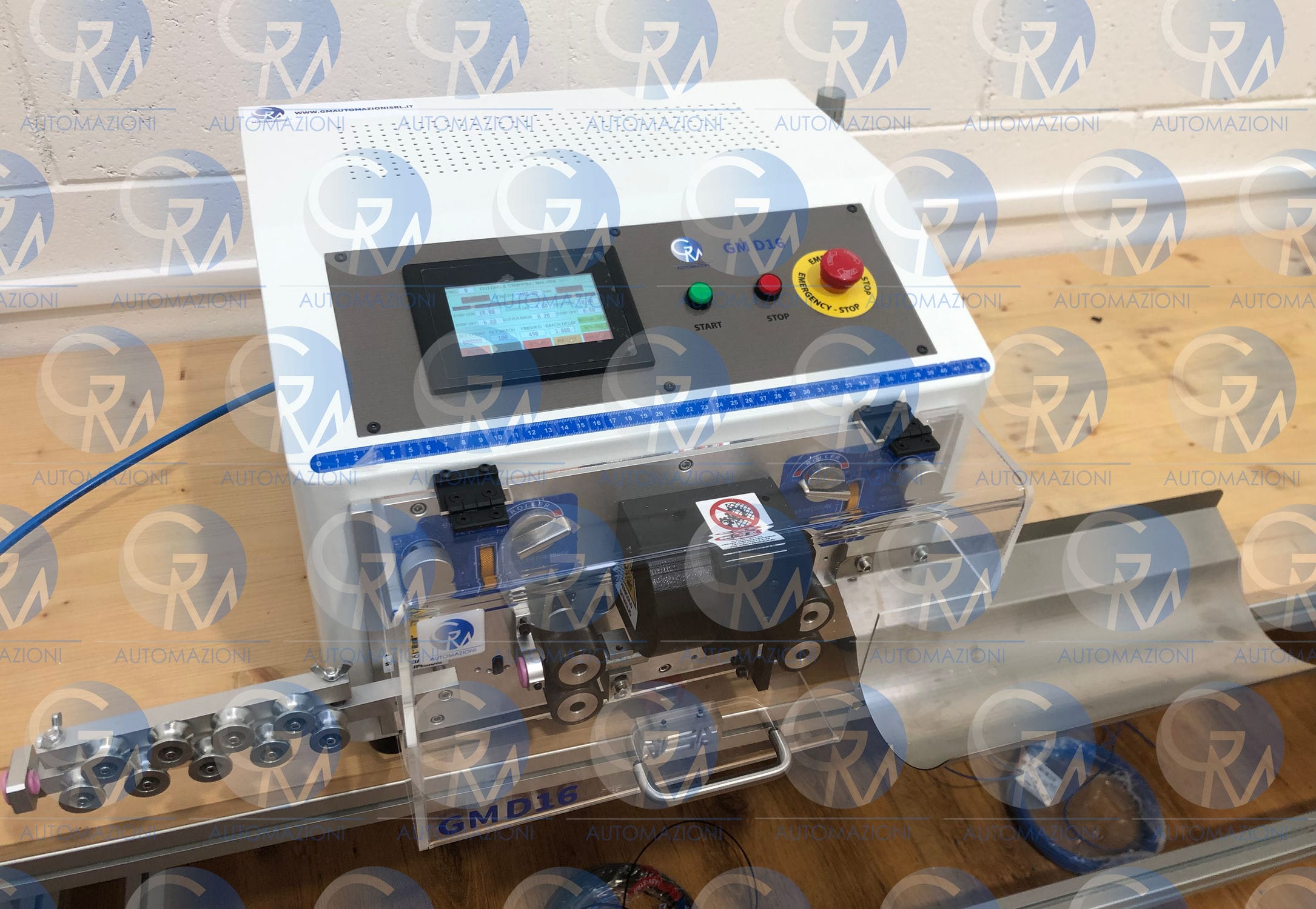 Machine à couper et dénuder de câbles - D16 - GM AUTOMAZIONI - à lame ...