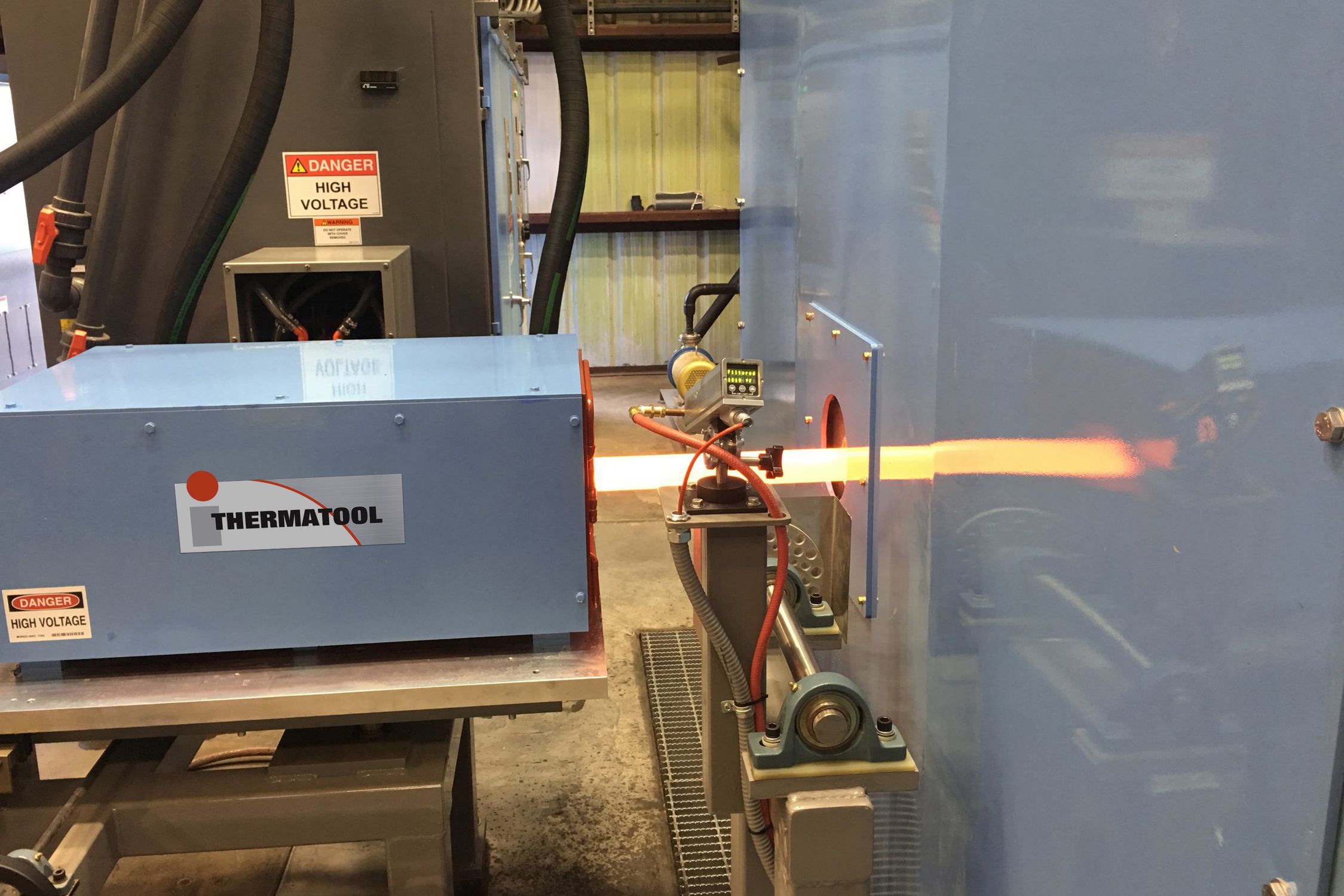 Machine de trempe à induction - Thermatool Europe