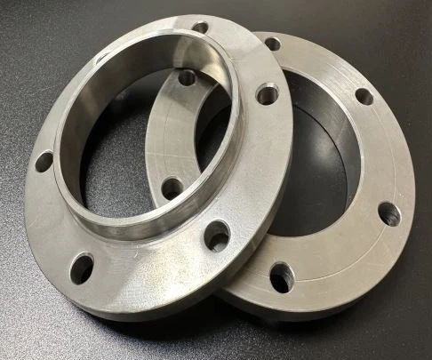 Bride pour tuyaux - Baoji Yinggao Metal Materials Co., Ltd. - en titane ...