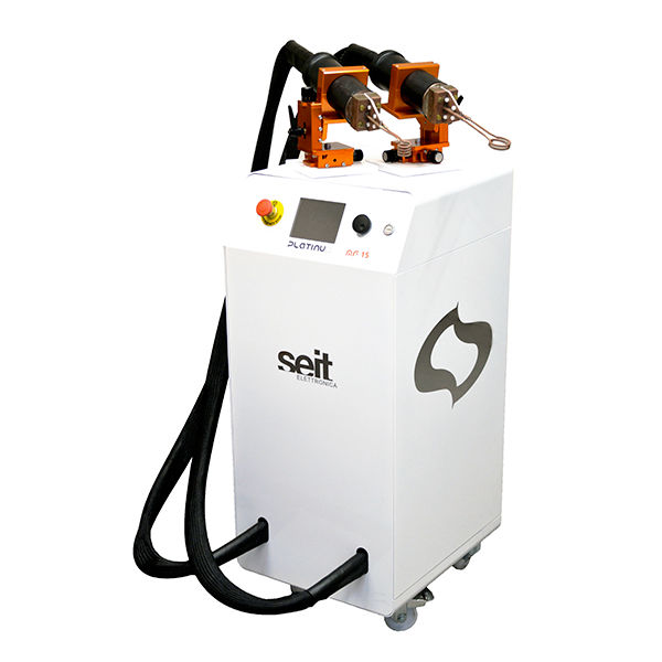 Appareil de chauffage par induction pour traitement thermique ...