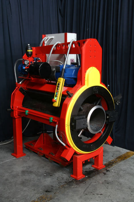 Machine de coupe pour acier - HYCUBE 24 - G.B.C. INDUSTRIAL TOOLS - à ...