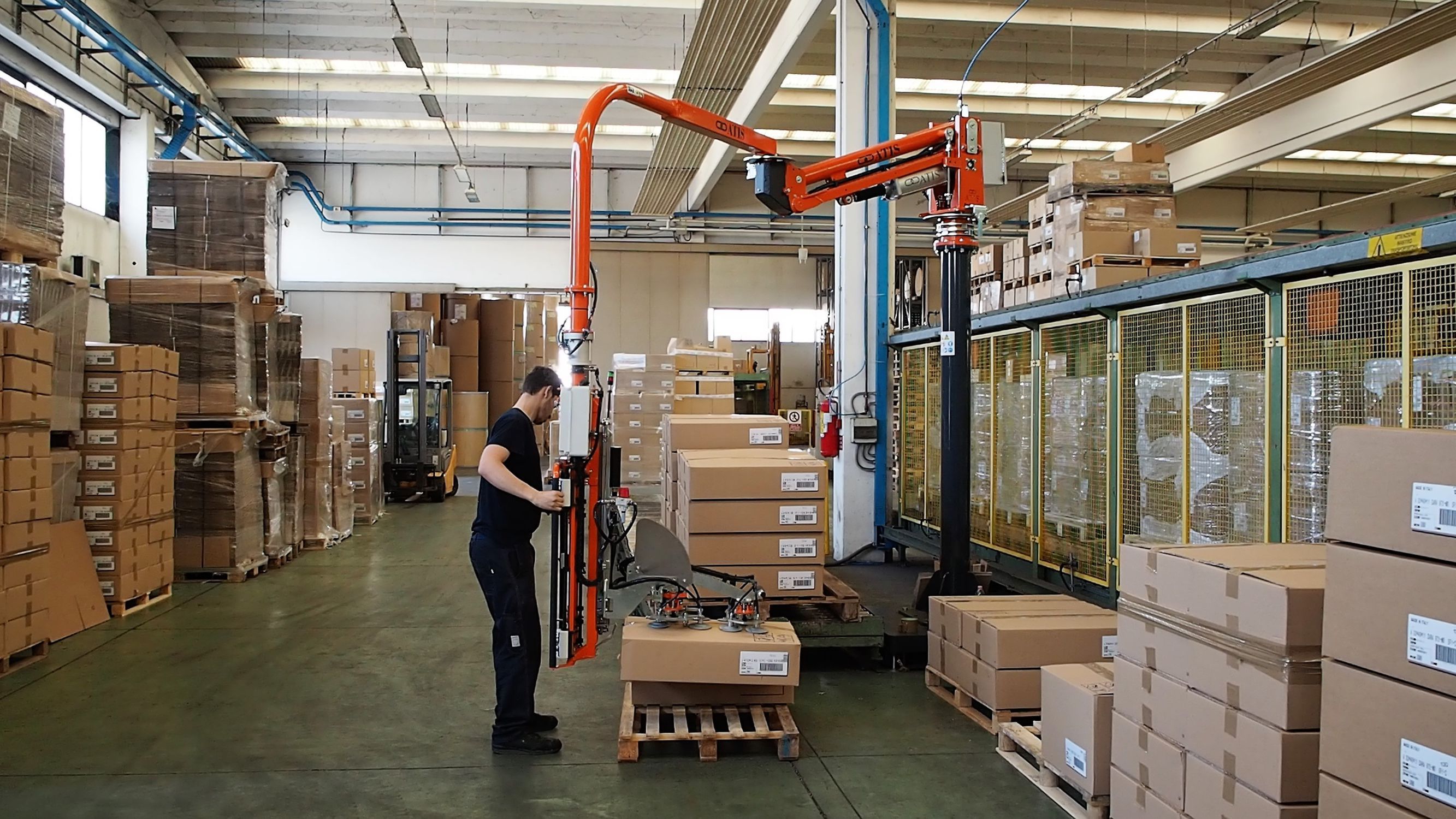 Bras manipulateur pneumatique / avec prise / avec ventouse / pour ...