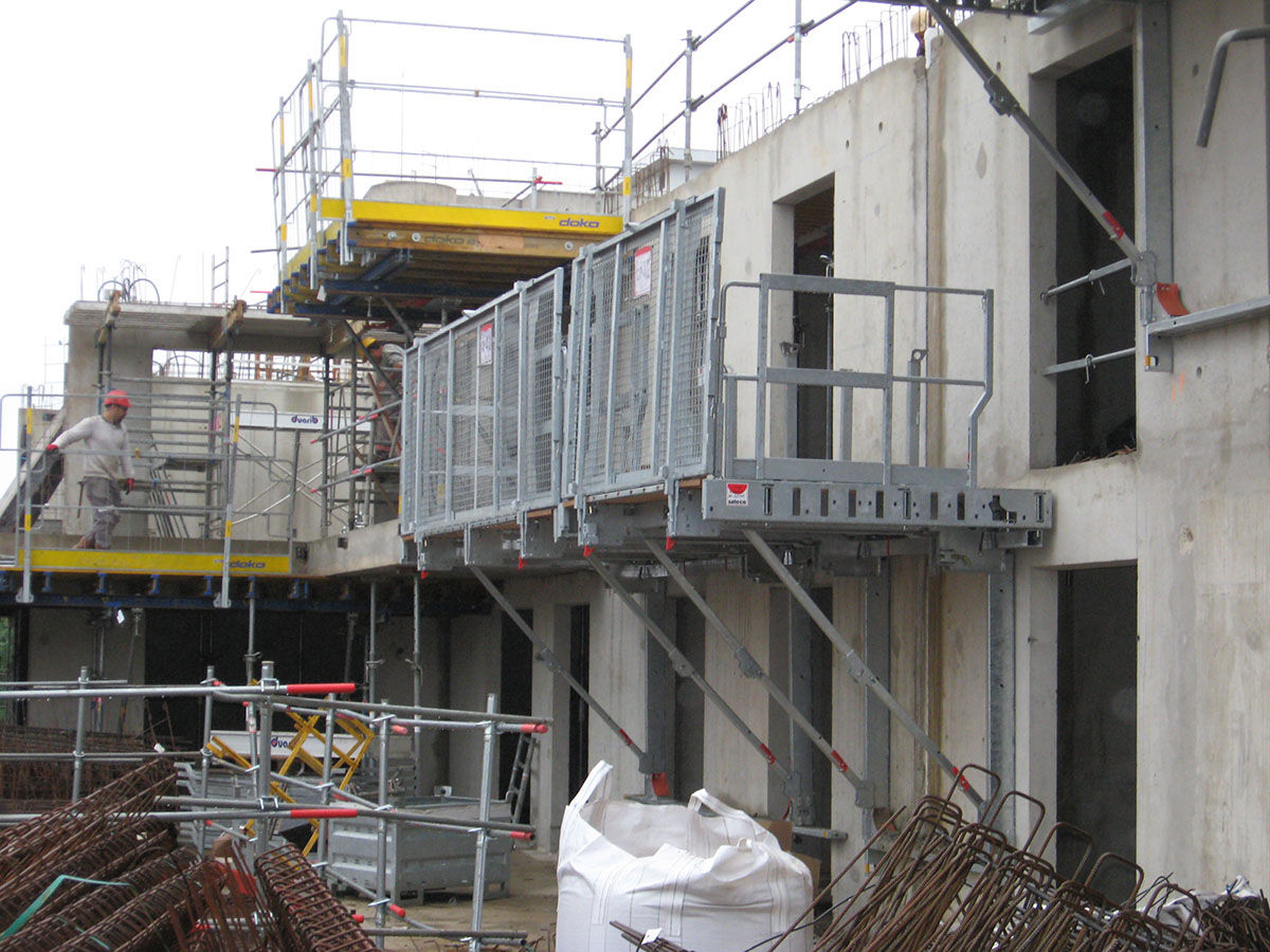 Plateforme de travail / suspendue / pour coffrage - PTE-C - Sateco - Vidéos