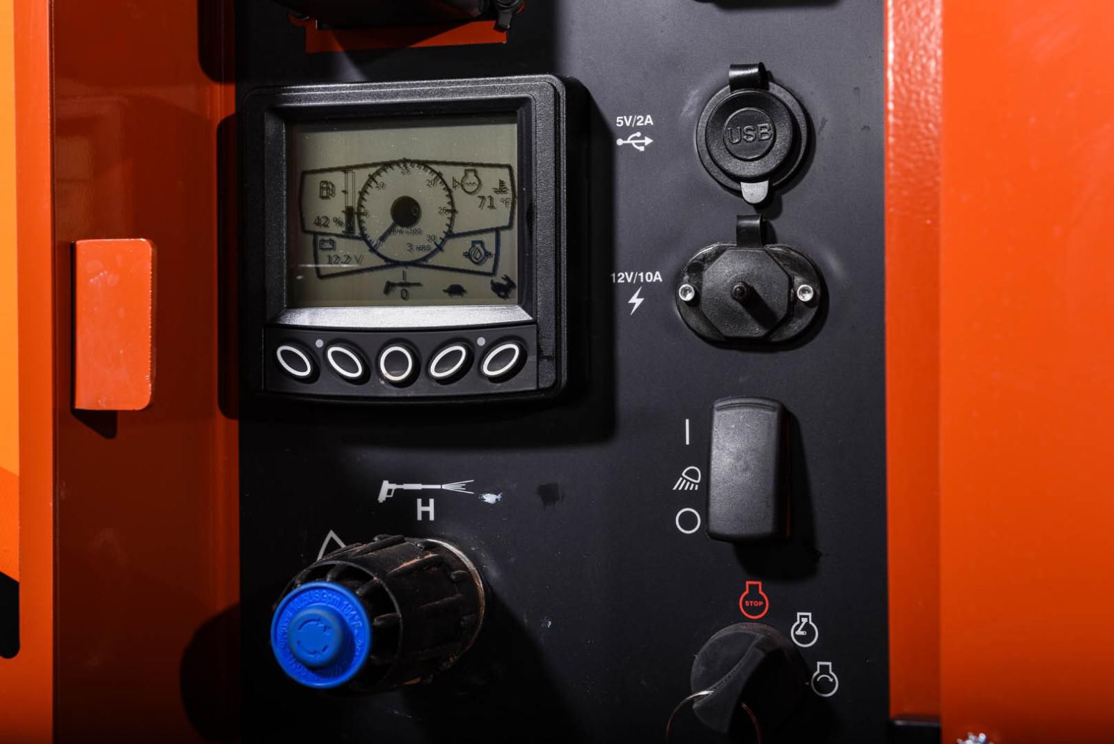 Excavatrice aspiratrice pour déchets dangereux - HX50 - The Charles ...