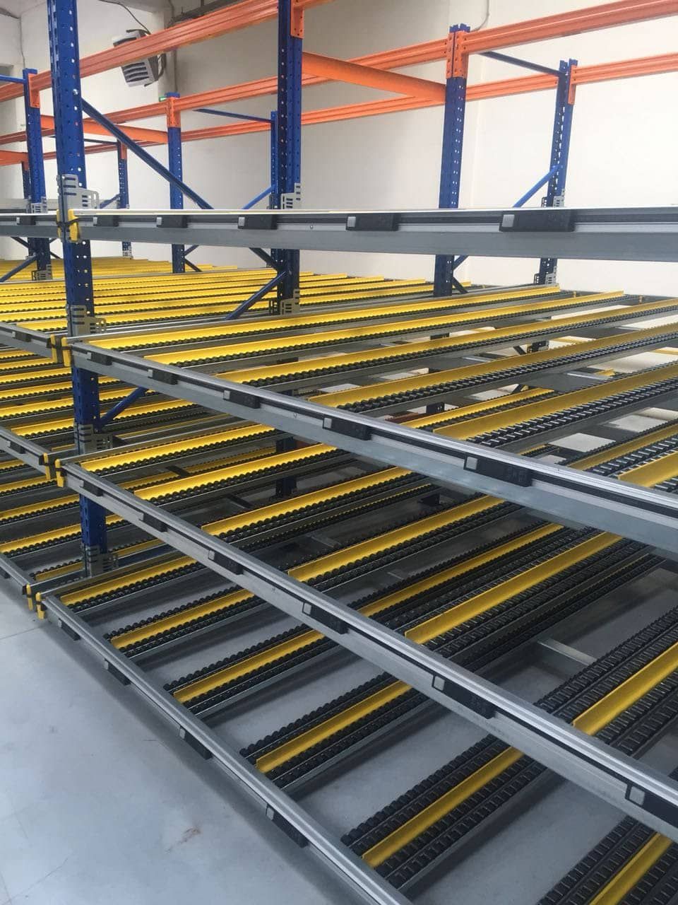 Système de préparation de commande PTL - Pcdata Logistics Automation ...