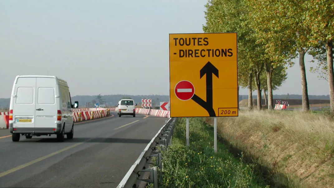 Panneau de signalisation d'obligation - AXIMUM - pour chantier