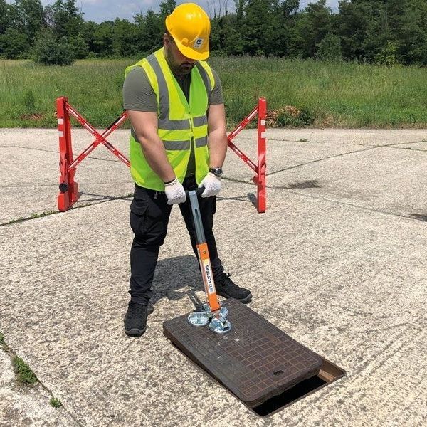 Outil de levage de plaques d'égouts manuel - XT10 - Italifters ...