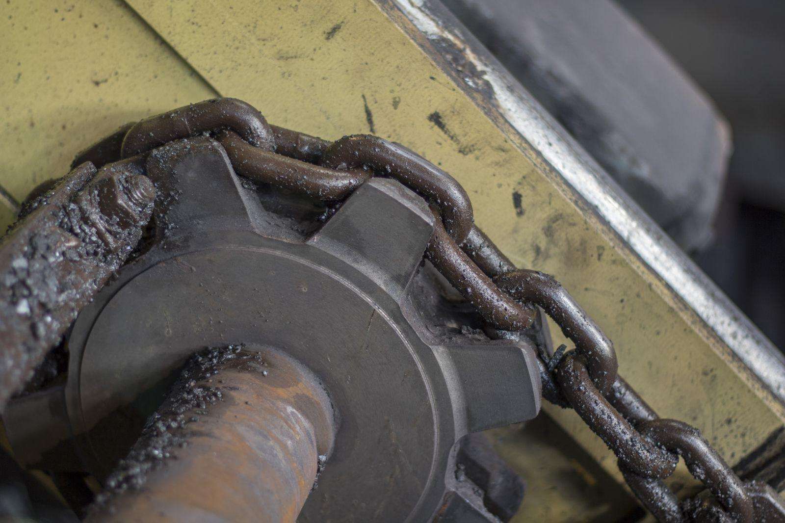 Chaîne de convoyage en acier - Retezárna a.s.