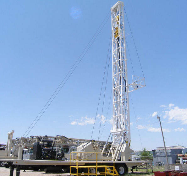 Foreuse de puits d'eau - 12.19 m | 40T - Astec Loudon - montée sur ...