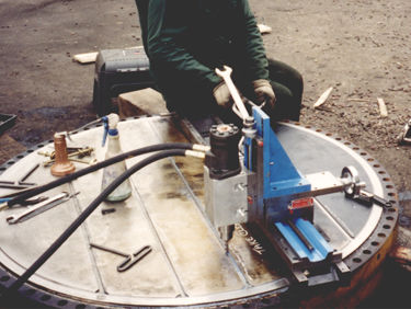 Fraiseuse 3 axes / verticale / portable - Hydratight - Vidéos