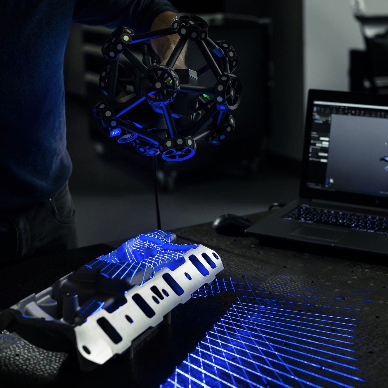 Scanner 3D - MetraSCAN series - Creaform - pour MMT / laser / optique