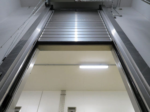 Porte coulissante - B.M.P. srl - coulissante verticale / à spirale / à ...