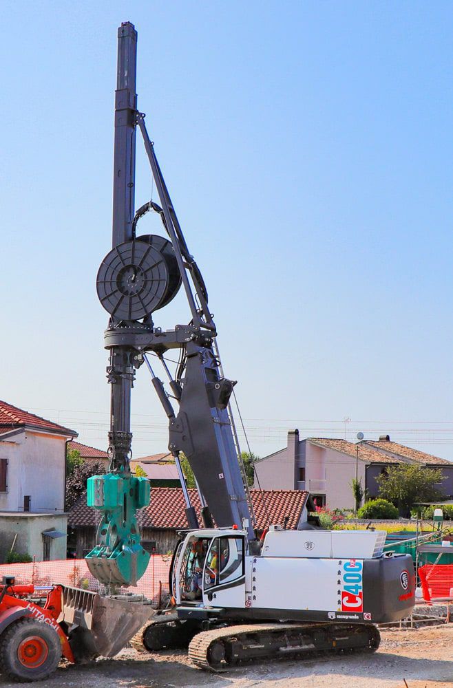 Foreuse à paroi moulée - KRC 2 - C400XP - CASAGRANDE - Foundation ...