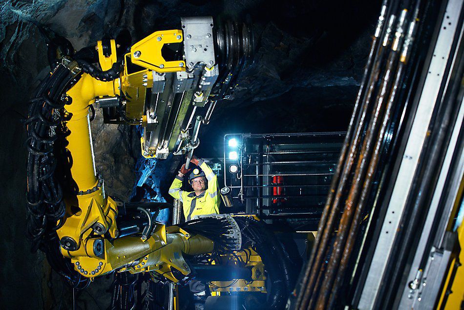 Foreuse jumbo pour tunnels / à deux bras - Boomer M - Epiroc