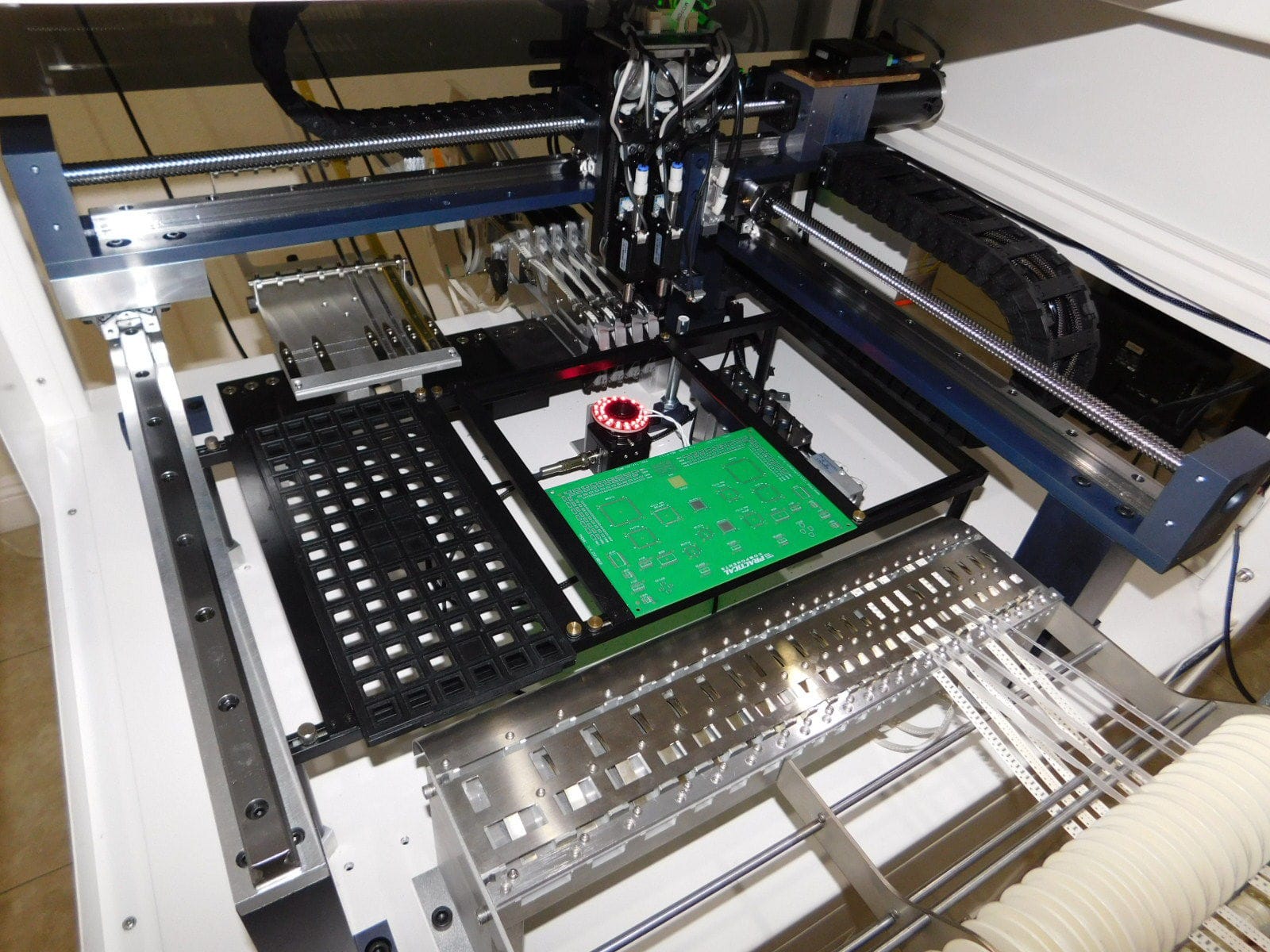 Machine de placement pour CMS - QM1500 - SMT MAX - avec système d ...