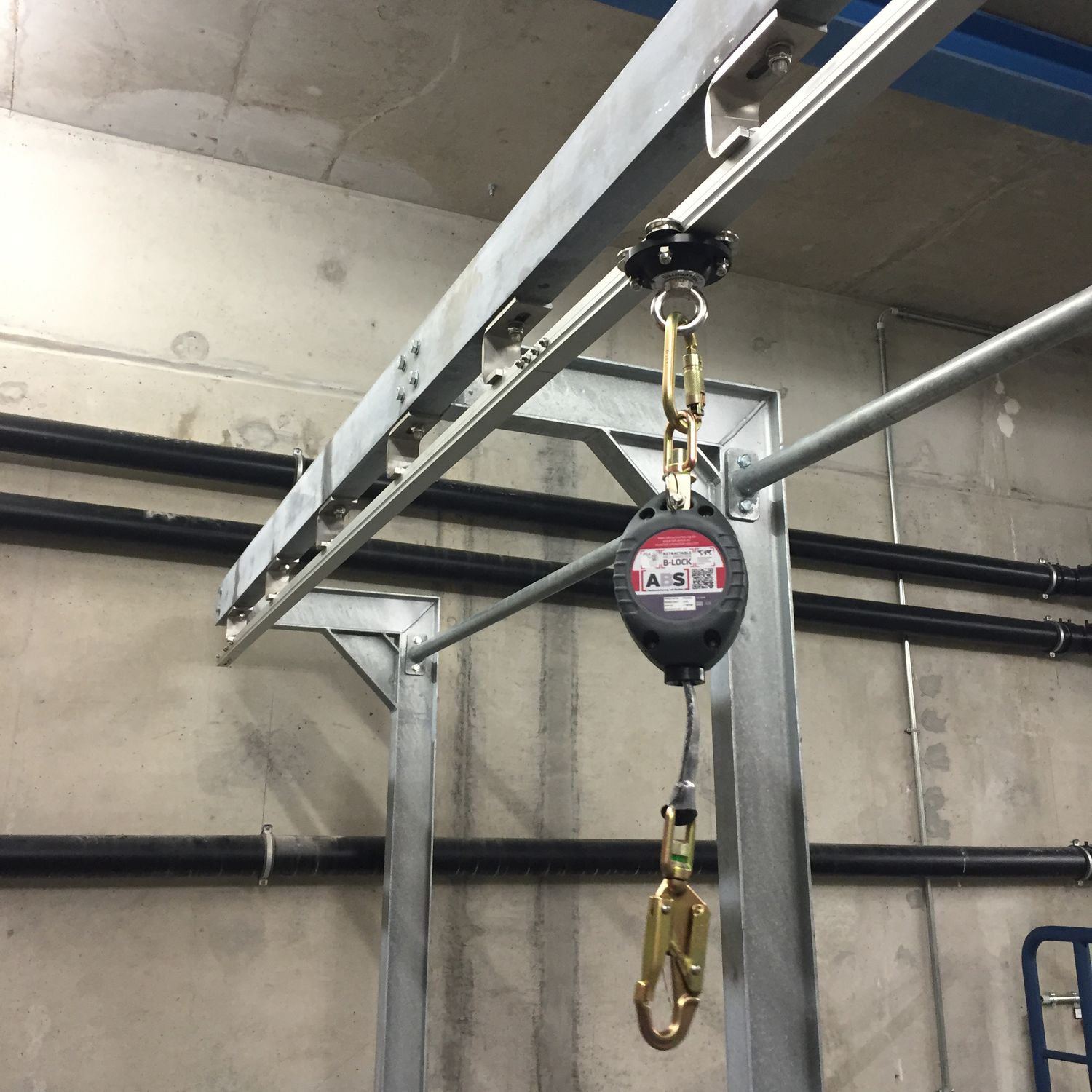 Ligne de vie horizontale - SafetyRail Classique H - SafetyConcept s.a ...