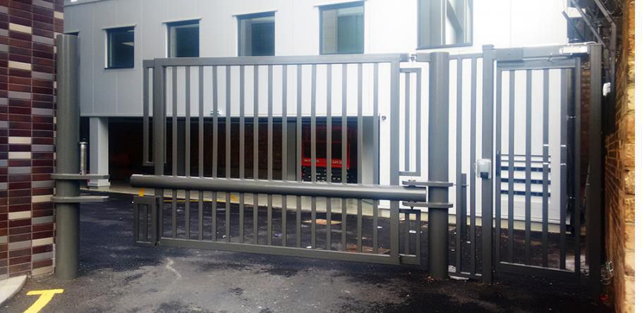 Portail pivotant - TERRA 180 - FRONTIER PITTS FRANCE - automatique