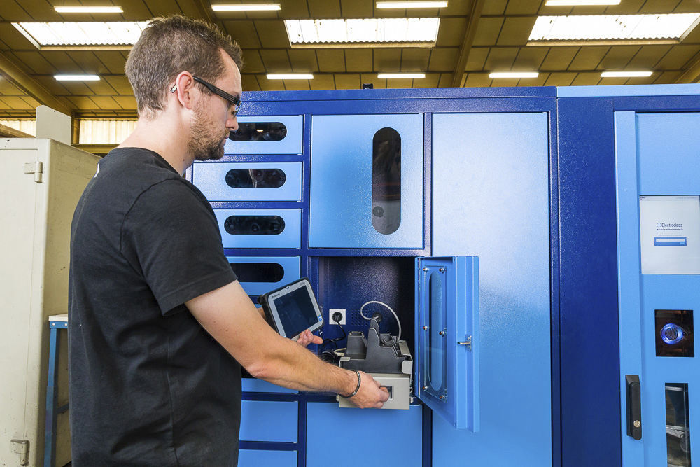 Distributeur automatique - LOCKERBOX - ELECTROCLASS - autonome / en ...