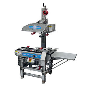 Fermeuse de caisses en carton à quatre rabats - LD-24 - SIGNODE - ruban adhésif / entièrement ...