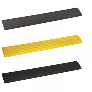 Protection de câbles fixation au sol - RIGIDES series - CABLE ...