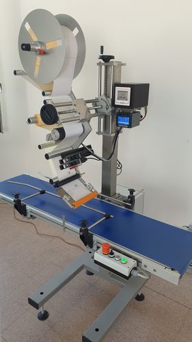 Machine d'étiquetage automatique - Pk-LINE-Belt-200+Pk-300 - Packin.it ...