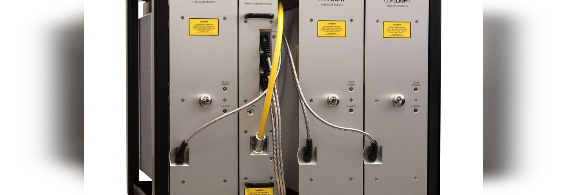 NOUVEAU : laser de fibre par LUMENTUM - LUMENTUM