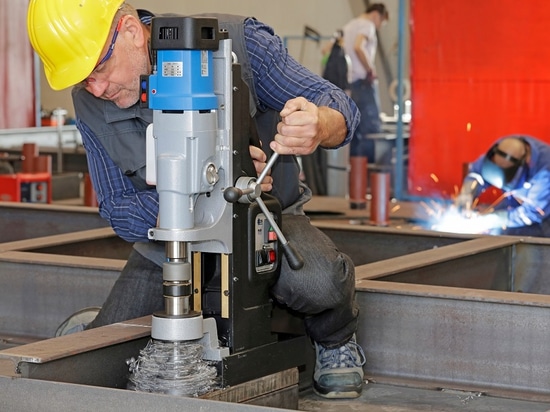 Un guide professionnel pour utiliser les foreuses magnétiques et le ...